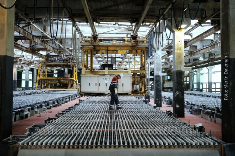 De industriële productie daalt al maanden. Hoe erg is dat?